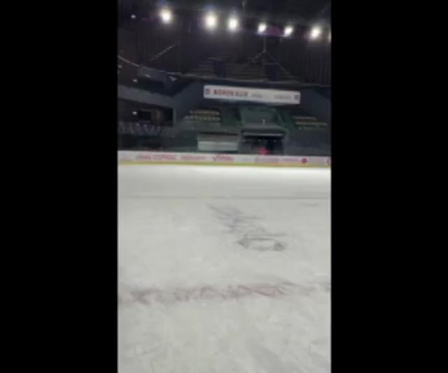 Pod - La Pista De Patinaje En Burdeos